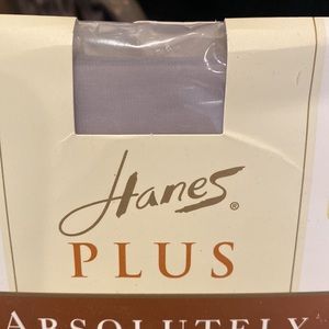 Hanes | Accessories | Hanes Plus Absolutely Ultra Sheer Hose Size Two ...